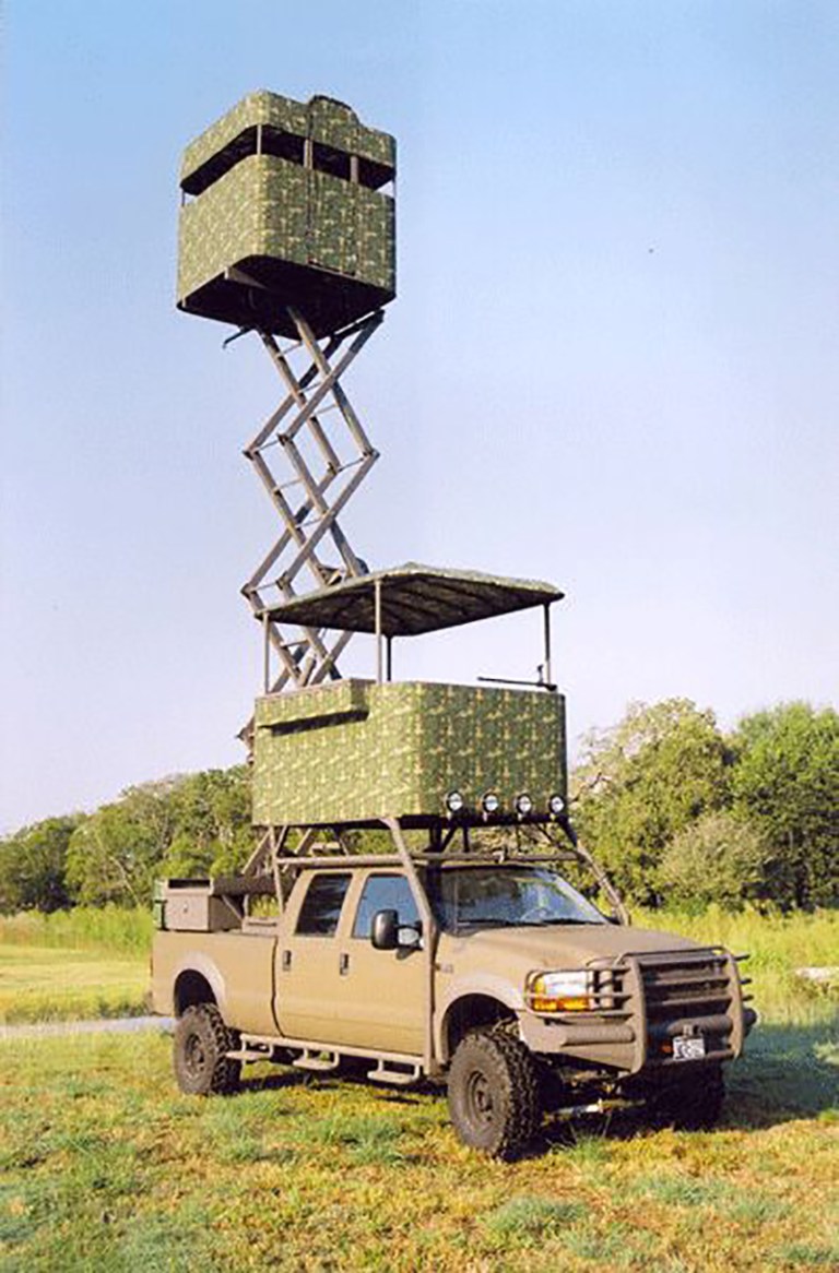 These 13 Ridiculous Custom Deer Stands Actually Happened - Wide Open Spaces