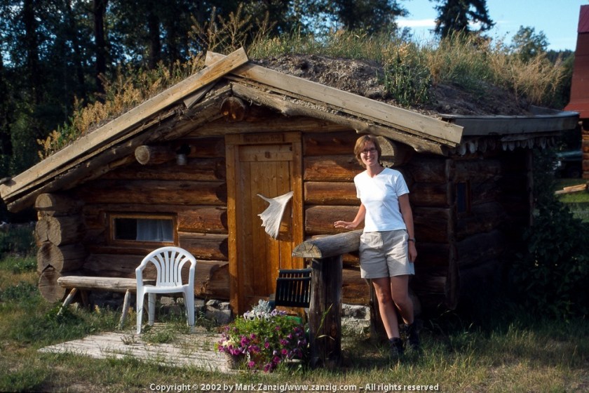Can You See Yourself Living in One of These 7 Tiny Cabins? - Wide Open ...