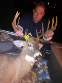 8 Worst Ways to Photograph a Buck - Wide Open Spaces