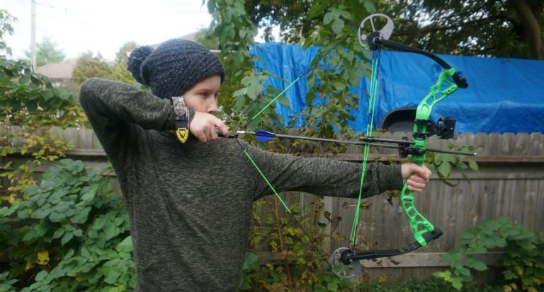 Diamond Archery Atomic Bow for Kids is a Winner - Wide Open Spaces