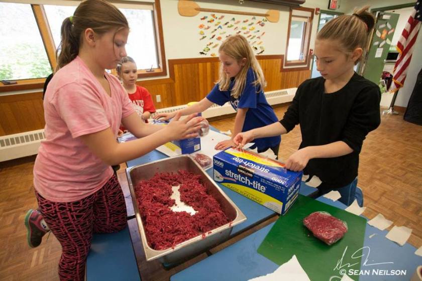 Kindergarteners and Grade Schoolers in Alaska Learn How to Butcher a ...