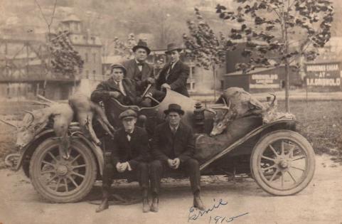 13 Vintage Hunting Photos That Capture the Good Old Days