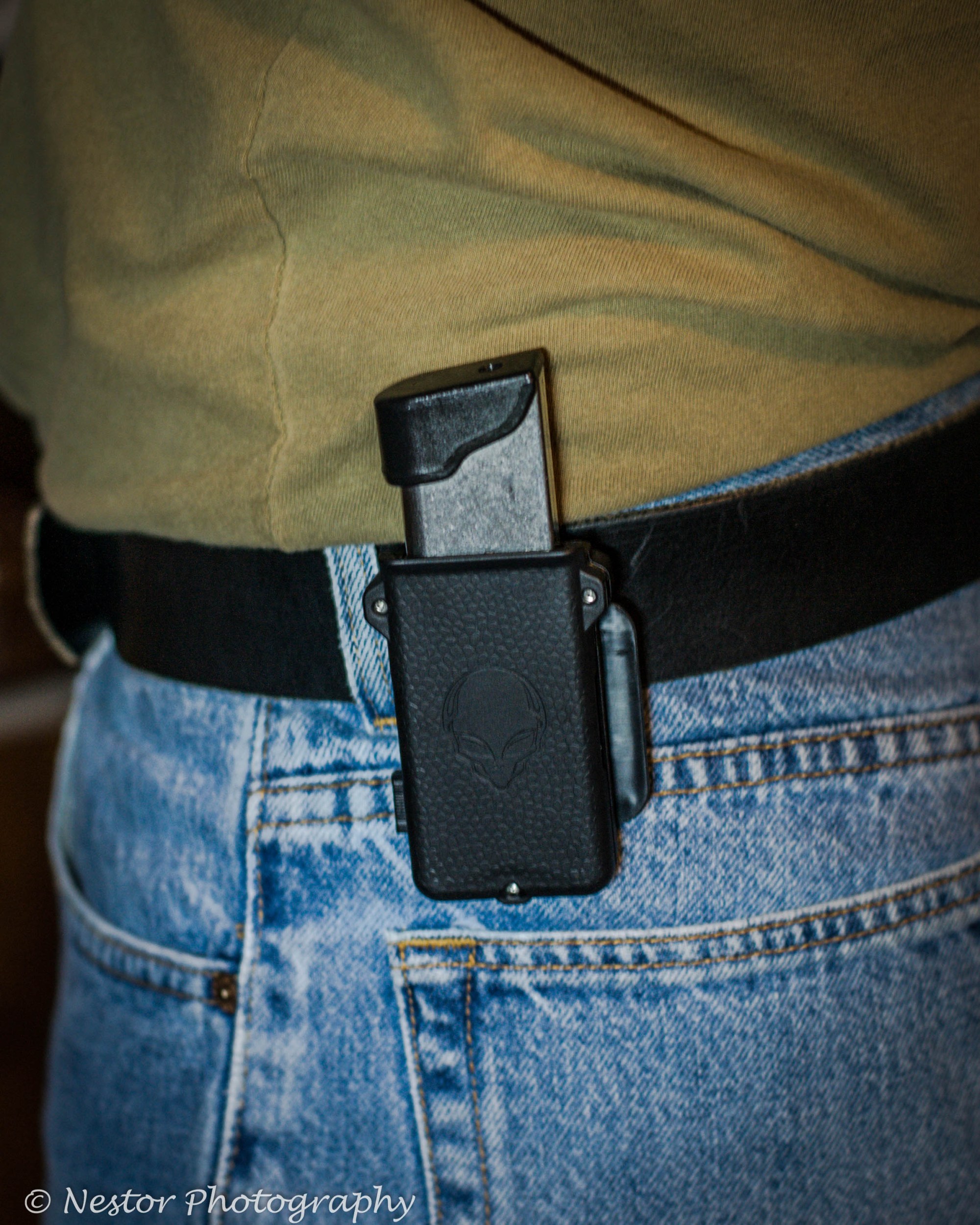 Gun Gear Review: The New Alien Gear Cloak Mag Carrier - Wide Open Spaces