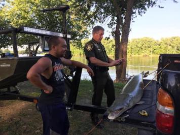 For the First Time Ever, an Indiana Alligator Gar Has Been Caught ...