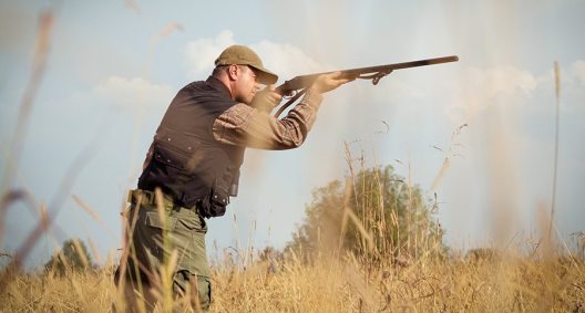 10 Things All Left-Handed Shooters Will Understand - Wide Open Spaces
