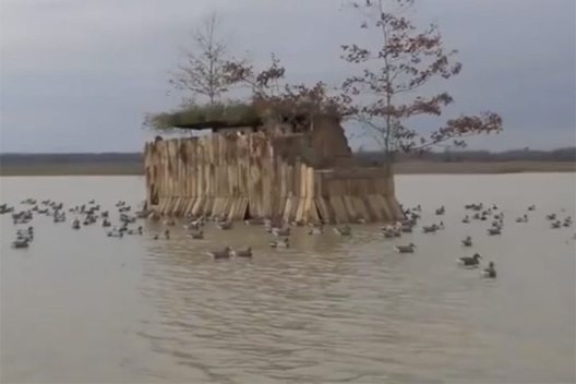 The "Duck Truck" is the World's Most Awesome Hunting Vehicle - Wide ...