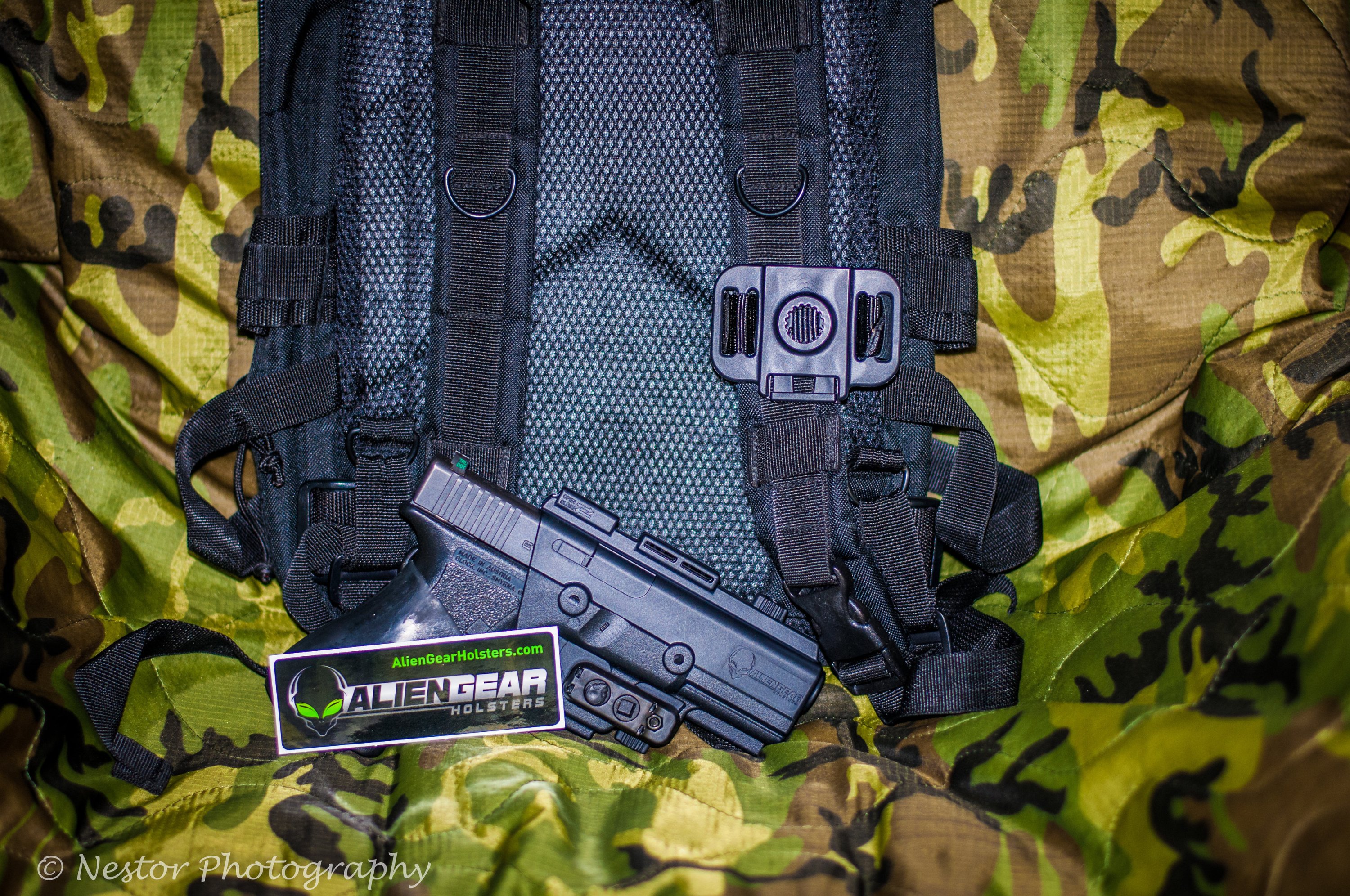 Holster Gear Review: Alien Gear Backpack and Molle ShapeShift Expansion ...