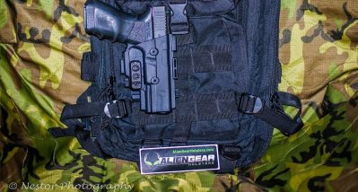 Gun Gear Review: The New Alien Gear Cloak Mag Carrier - Wide Open Spaces