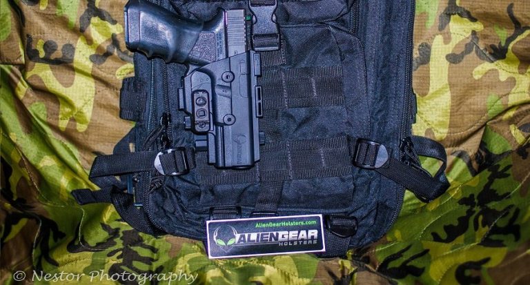 Gun Accessory Review: Alien Gear ShapeShift Shoulder Holster - Wide ...