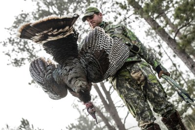 Turkey Hunting Clothing: What to Look for in Apparel, Face Masks ...