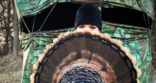10 Female Hunters Show Us the Turkeys They've Bagged This Season - Wide ...