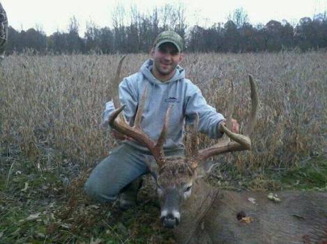 #WhitetailWednesday: Feast Your Eyes on 5 of the Biggest 8-Point Bucks ...