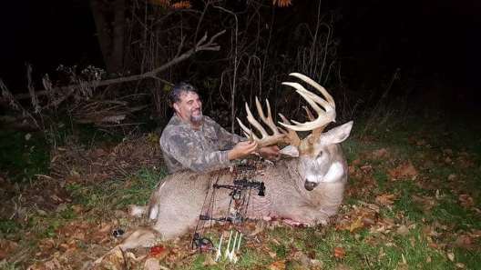 #WhitetailWednesday: 7 Viral Big-Buck Photos and the Truth Behind Them ...