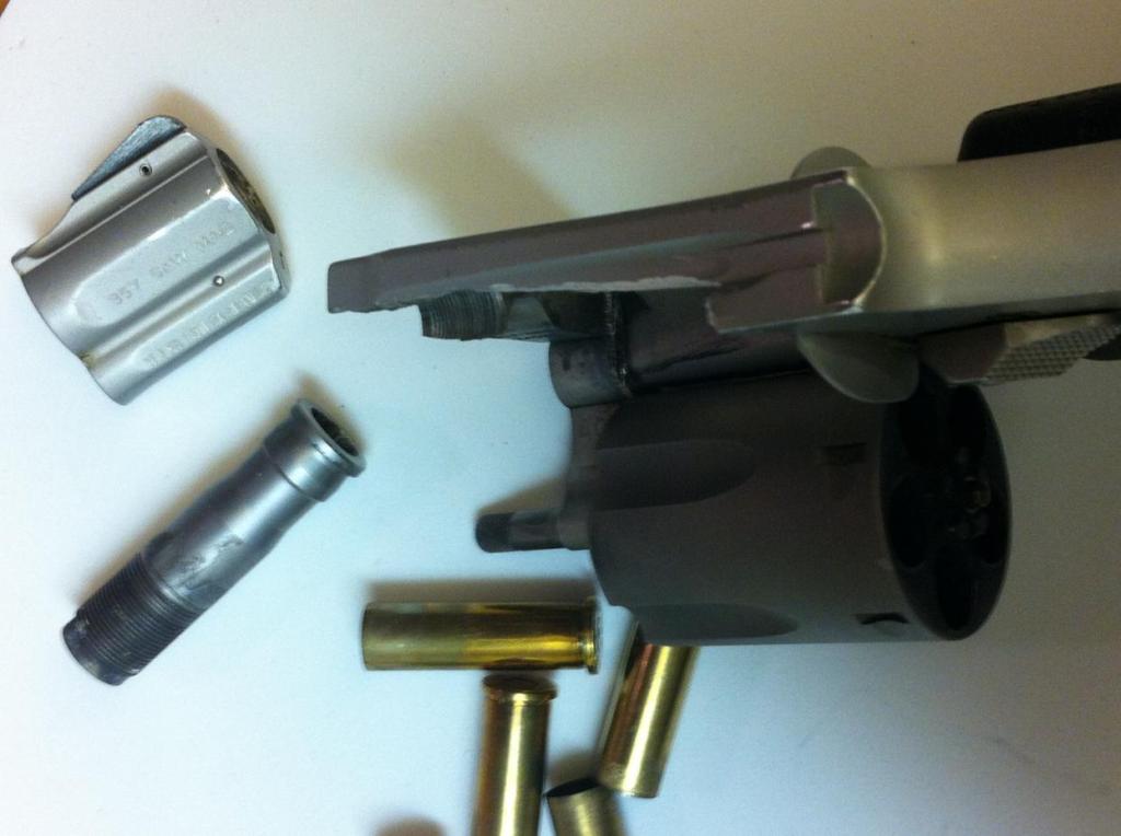 5 Photos of Smith & Wesson Firearm Failures