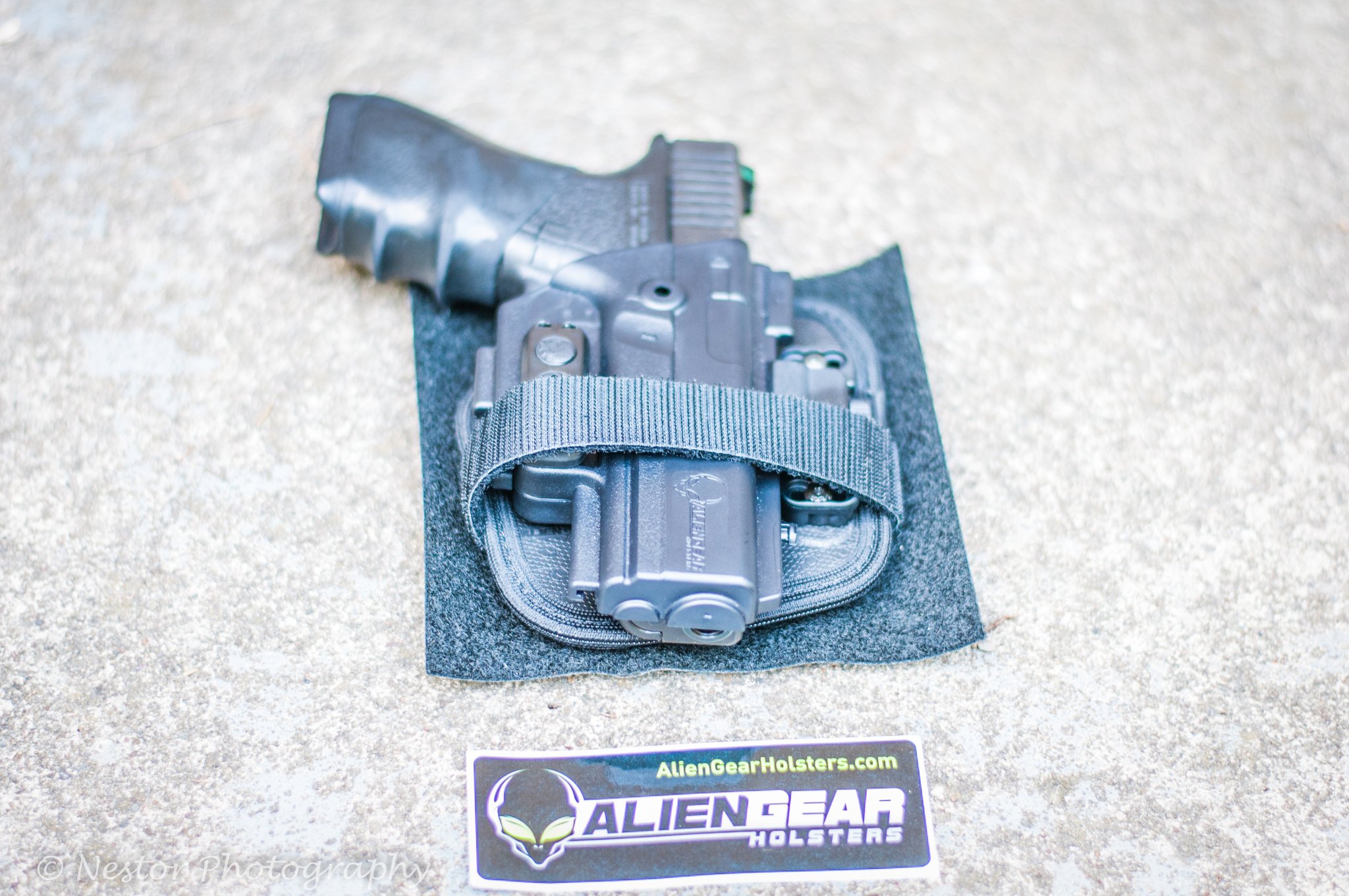 Alien Gear Review: ShapeShift Hook & Loop Holster - Wide Open Spaces