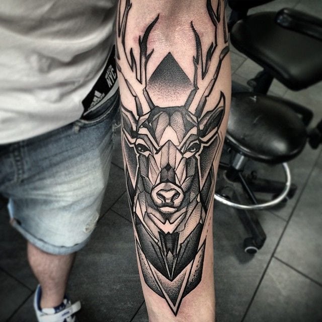 20 Great Hunting Tattoos You'll Want to Get - Wide Open Spaces