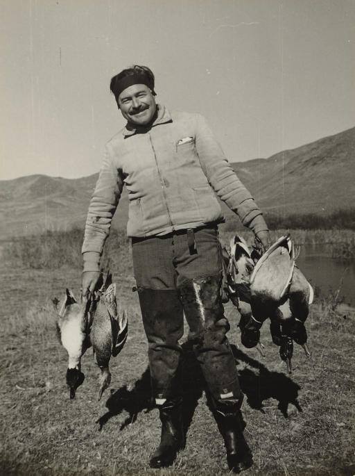 20 Awesome Hunting and Fishing Photos of Ernest Hemingway - Wide Open ...