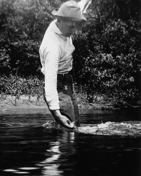 20 Awesome Hunting and Fishing Photos of Ernest Hemingway - Wide Open ...