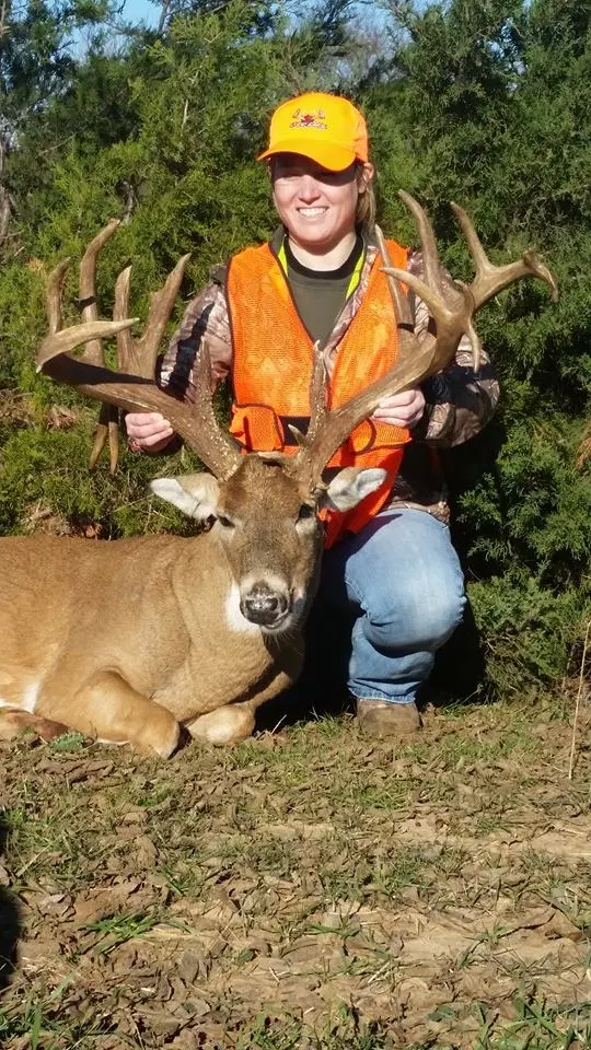 #WhitetailWednesday: 10 of the Biggest Bucks Ever Taken by Women - Wide ...
