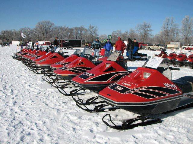 Check Out These 25 Photos of Awesome Vintage Snowmobiles - Wide Open Spaces