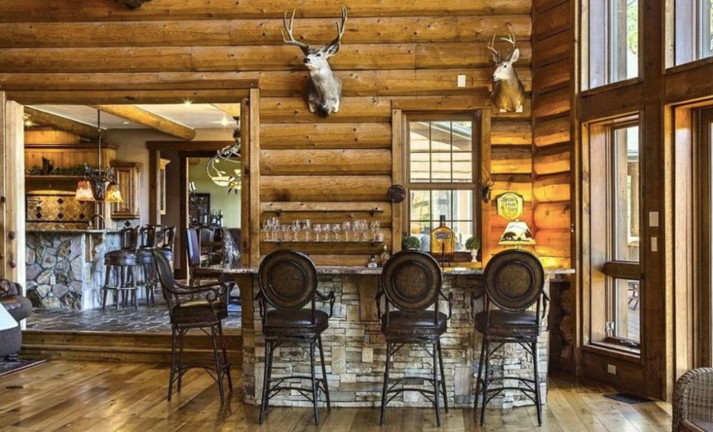 This Insane Florida Log Home is Selling for $12 Million - Wide Open Spaces