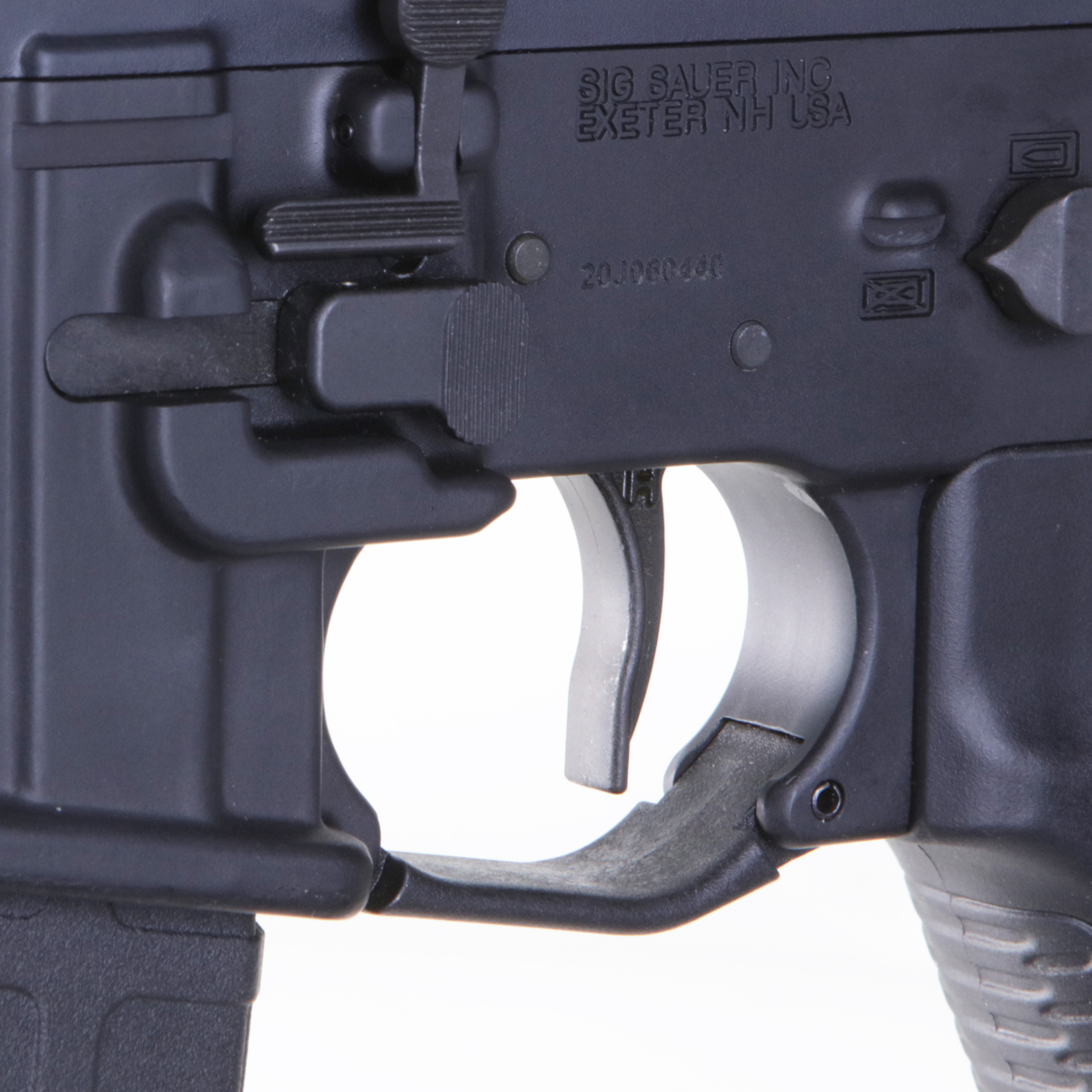 SIG SAUER M400 TREAD Rifle Offers More Affordable AR Platform - Wide ...