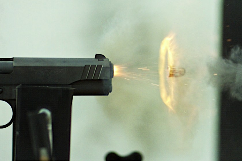 Bullet Racing Experiment Captures Awesome Slow Motion Footage of ...