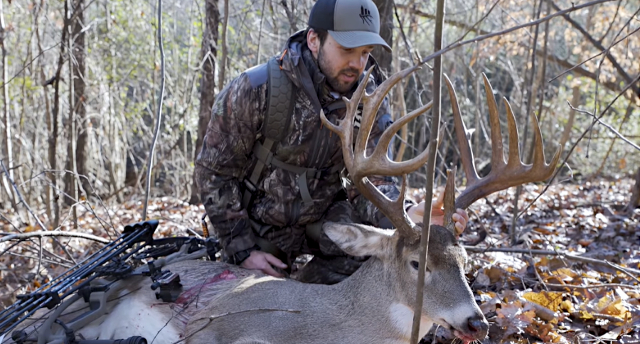 180-Inch Monster Buck Falls on Camera in Amazing Urban Deer Hunt - Wide ...