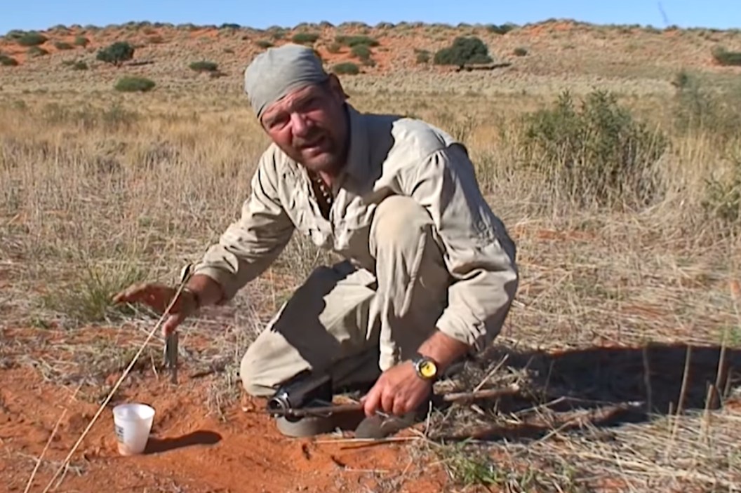 Les Stroud: A Brief History of TV's "Survivorman" and What He's Doing ...