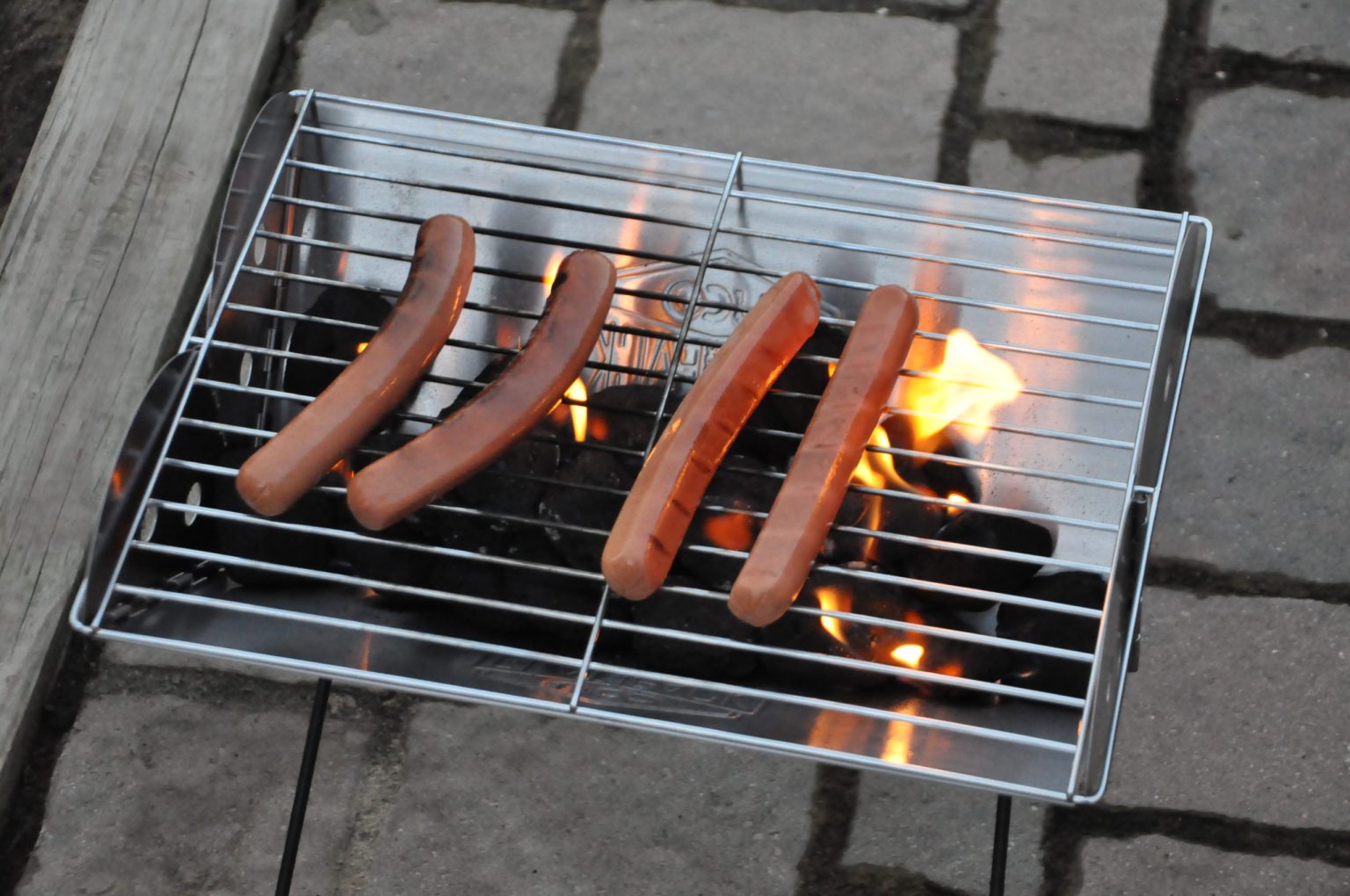 UCO Flatpack Grill: 3 Reasons We Love Cooking on This Device