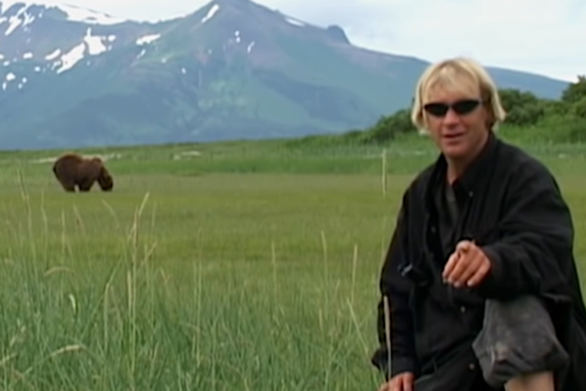 Grizzly Man: Chronicling the Life and Death of Bear Enthusiast Timothy ...