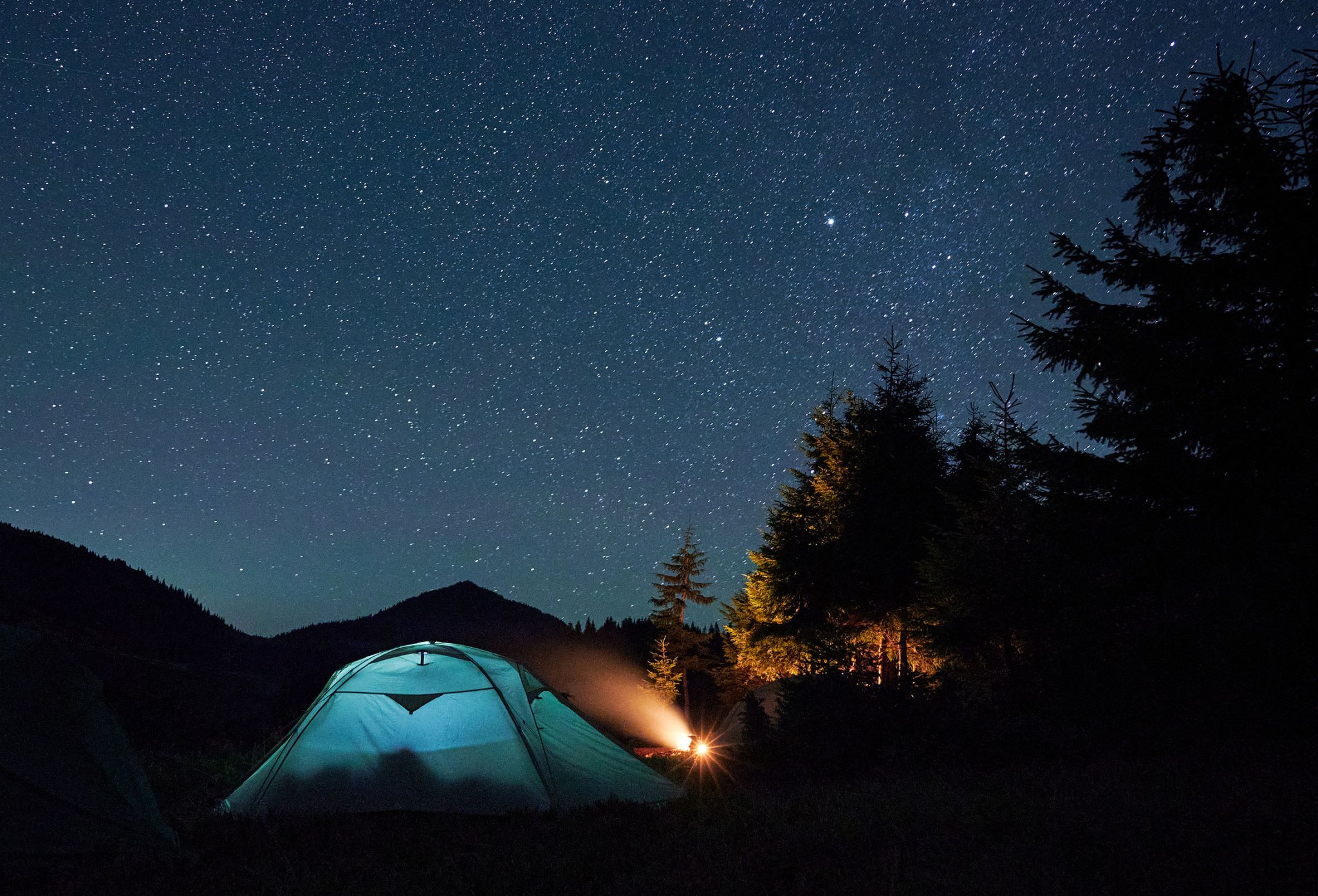 Headlamps, Lanterns, and Flashlights for Camping: 14 Selections for Any ...