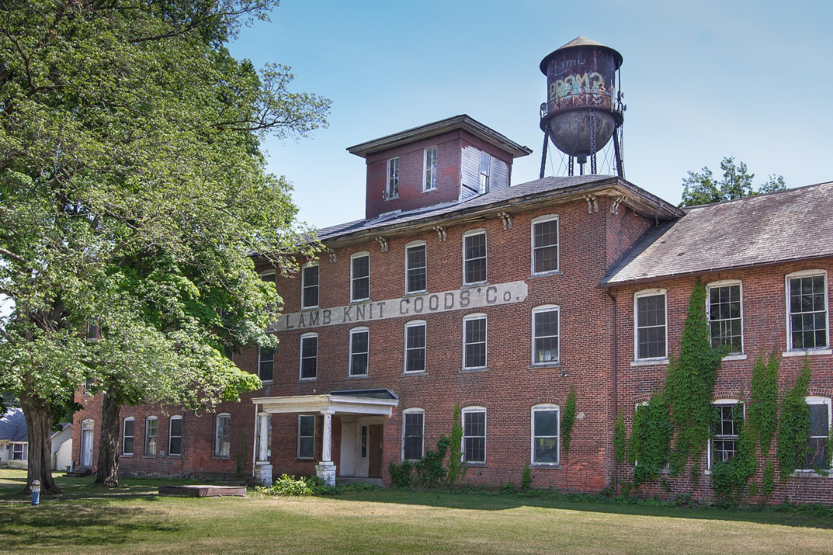 Colon, Michigan: Yes, It's Real. Yes, It's the Magic Capital of the World