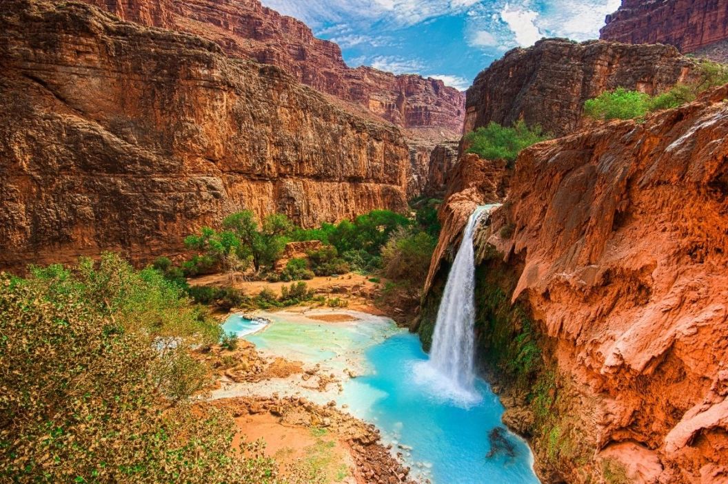 Havasupai Falls Hike: Complete Guide to a Sacred Arizona Adventure