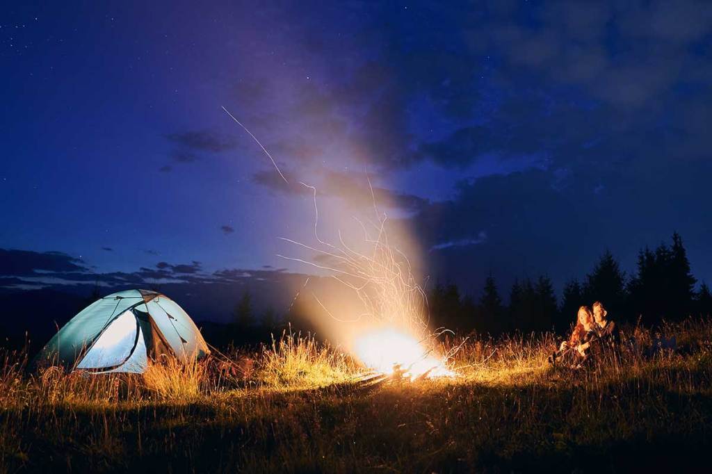 Best Camping Jokes: In-Tents Humor for Every Nature Outing