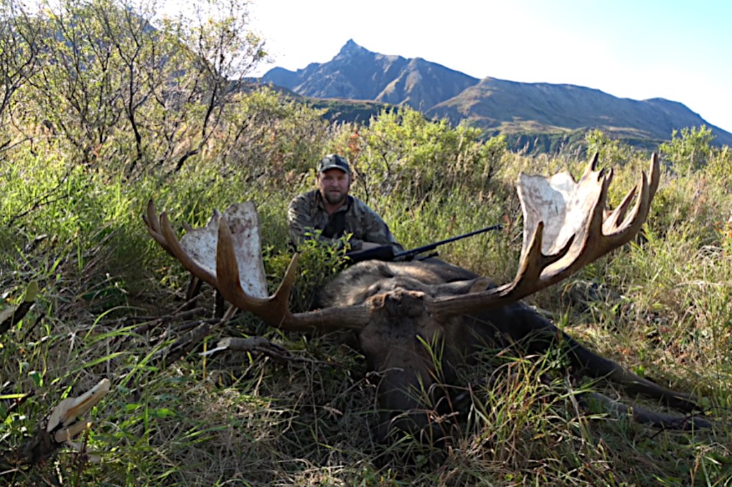 Alaskan Trophy Moose Falls to a .30-30 Winchester - Wide Open Spaces