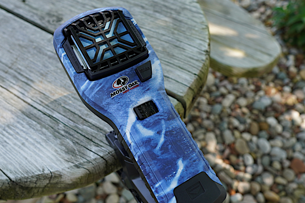 Gear Review: Mossy Oak Fishing Thermacell Portable Mosquito Repeller ...