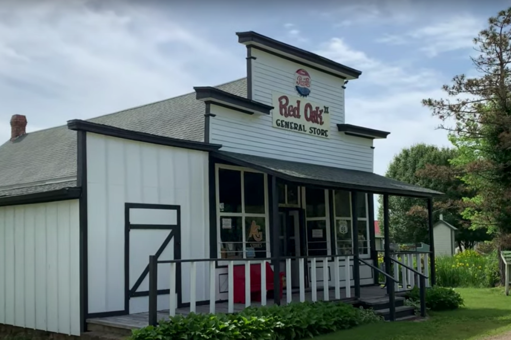 Red Oak II: Missouri's Unique, Creepy Ghost Town That's Frozen Time