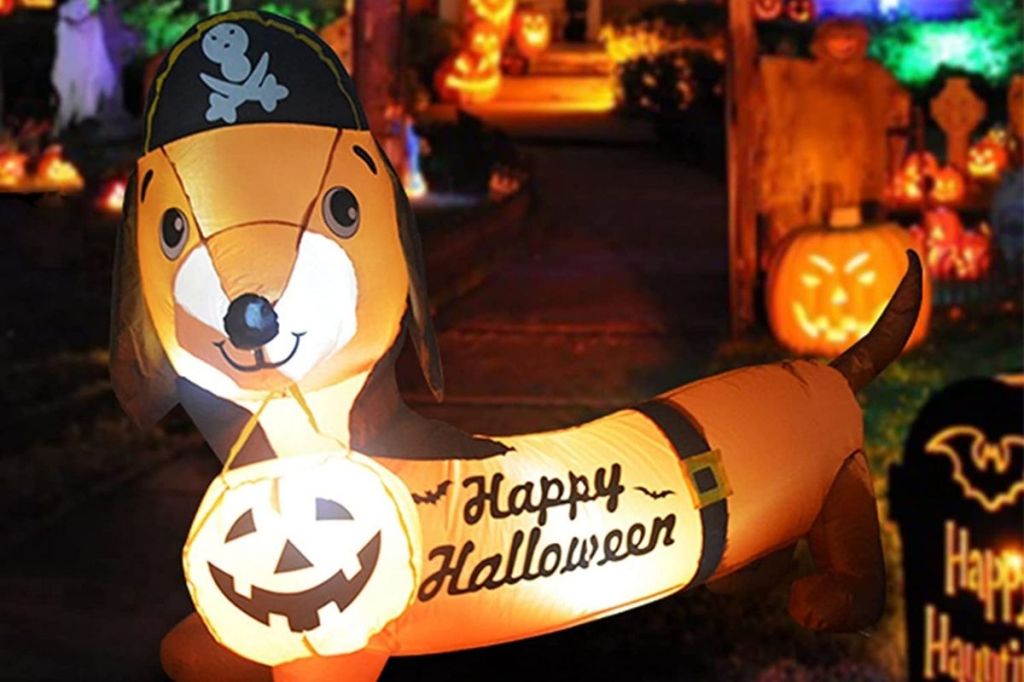 Halloween Inflatable Dog: $38 Halloween Inflatable Is Too Cute