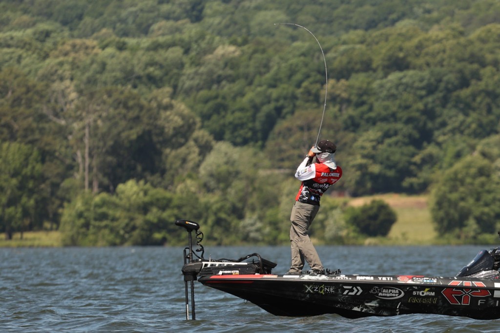 Top 10 Bassmaster Elites to Watch In 2022 - Wide Open Spaces