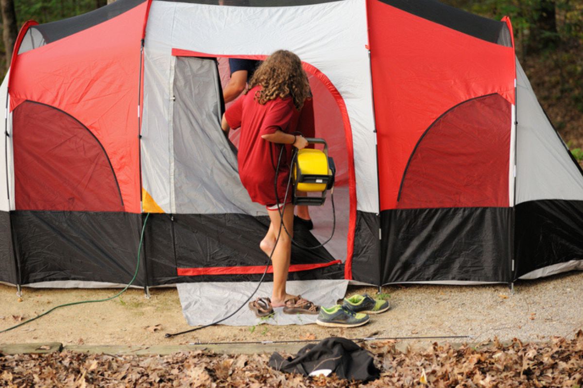 5 Best Tent Fans of 2022: Portable, Budget-Friendly, and Powerful Fans
