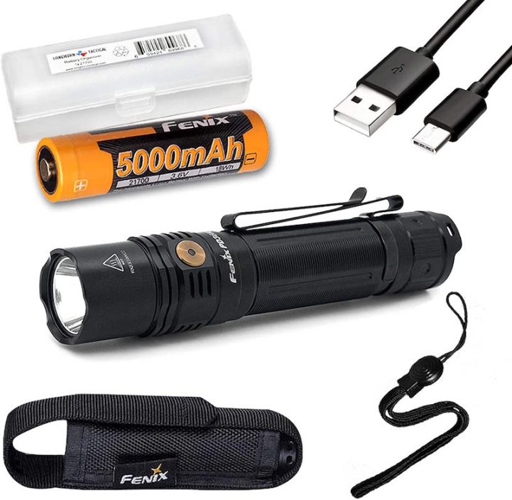 6 Best Flashlights 2022 on the Market for Outdoor Adventure