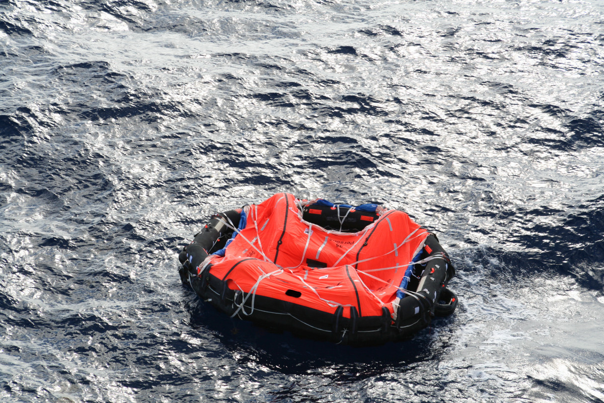 5 Amazing True Sea Survival Stories Where People Defied the Odds