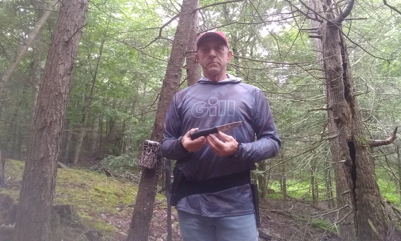 Anniversary Edition Morakniv Knife Review: The Mora 2000 (S) - Wide ...