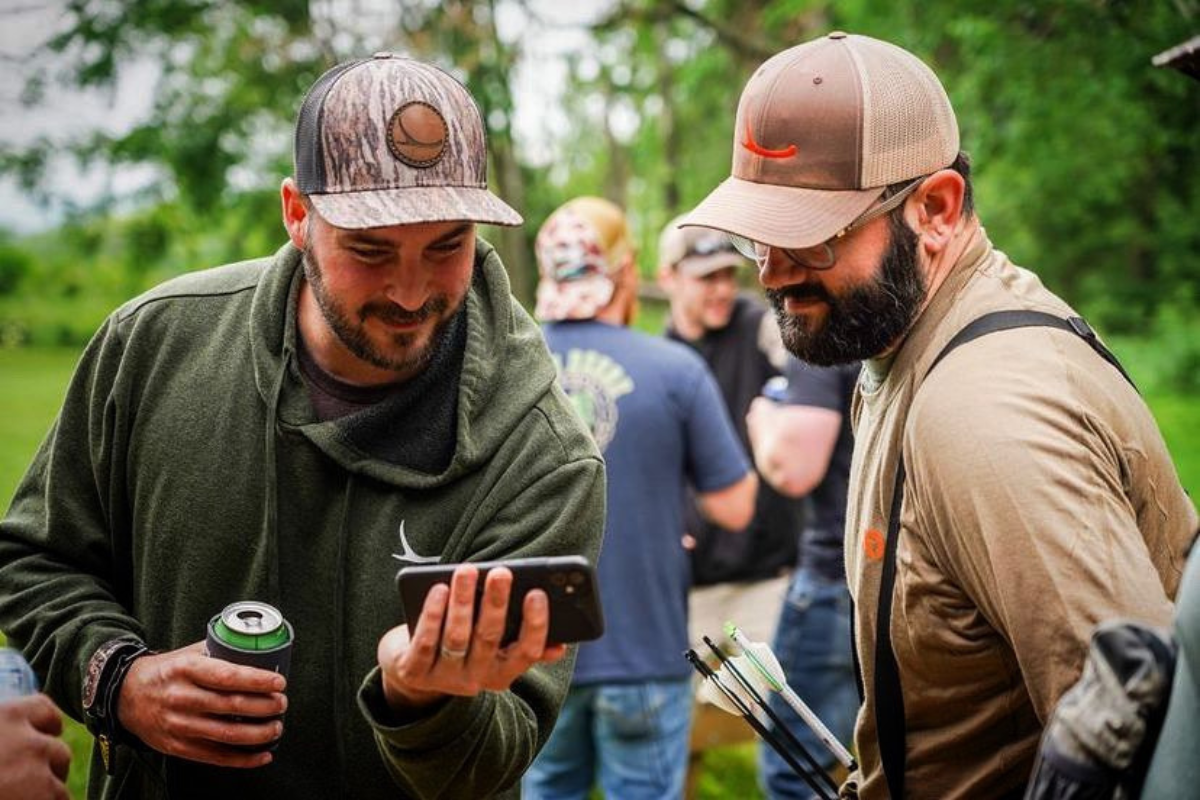The 5 Best Reactions to a Successful Hunt - Wide Open Spaces