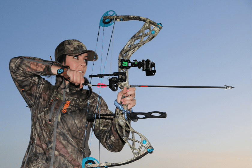 5 Best Women's Hunting Bows of 2022 - Wide Open Spaces
