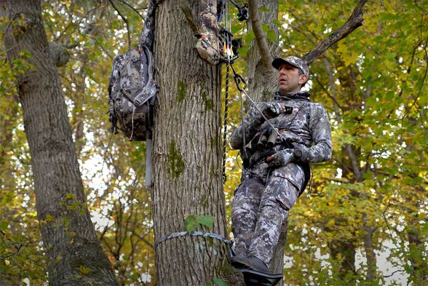 Mobile Treestand Hunting: 3 Types, Plus Pros and Cons