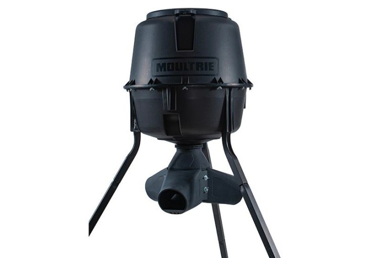 The 8 Best Deer Feeders On the Market Today