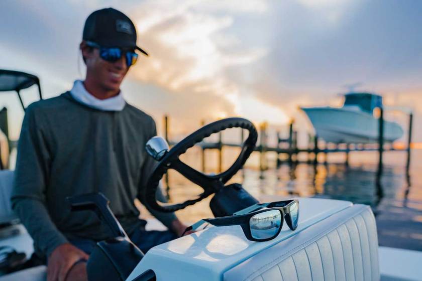 Fastest Pontoon Boat in the World Reaches a Blistering 114 MPH - Wide ...