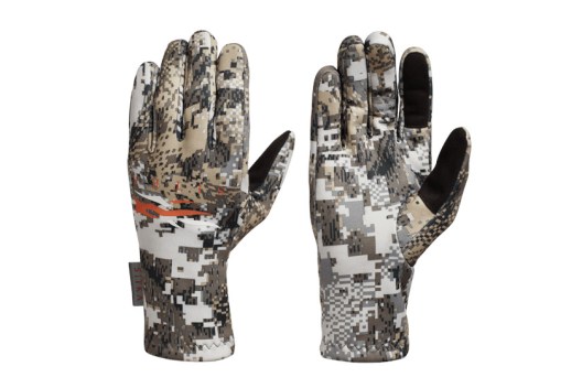 Hunting Gloves: The 8 Best Pairs to Keep Your Fingers Warm